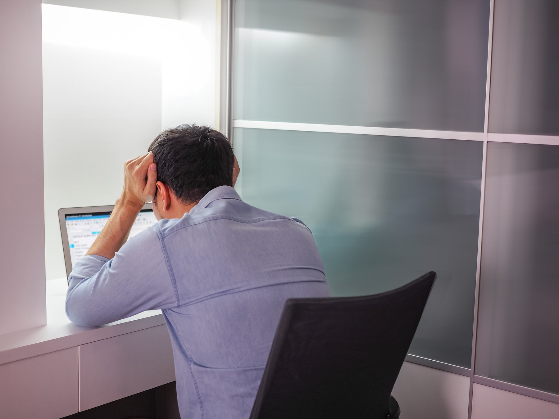 Nederlanders worstelen met overstap naar Windows 11: ‘Mensen realiseren zich de risico’s niet ...