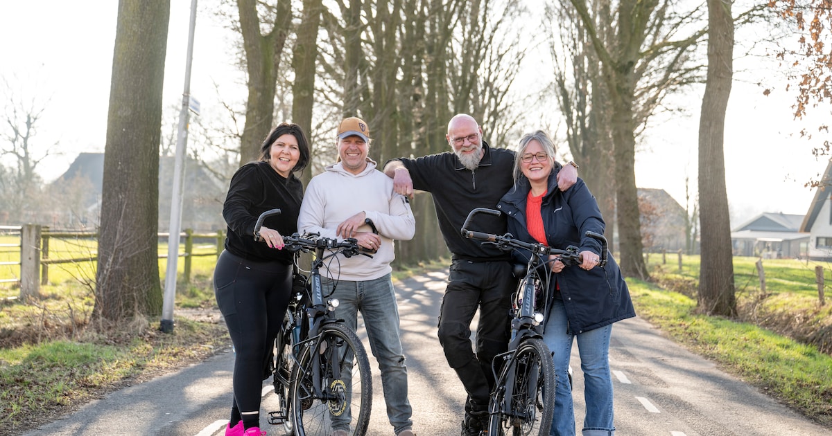 Vier Twentse vrienden ondernemen de fietstocht van hun leven: 'Mensen ...