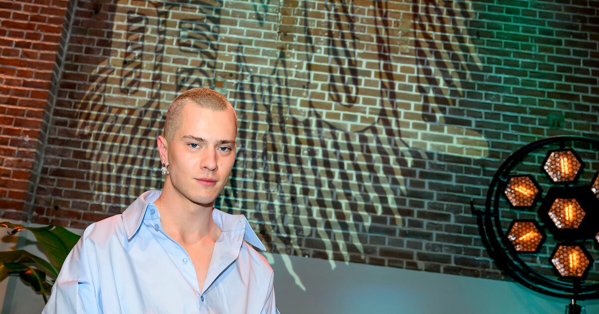 Stijn de Vries en Thomas van Luyn in vernieuwde MolTalk | Show | AD.nl