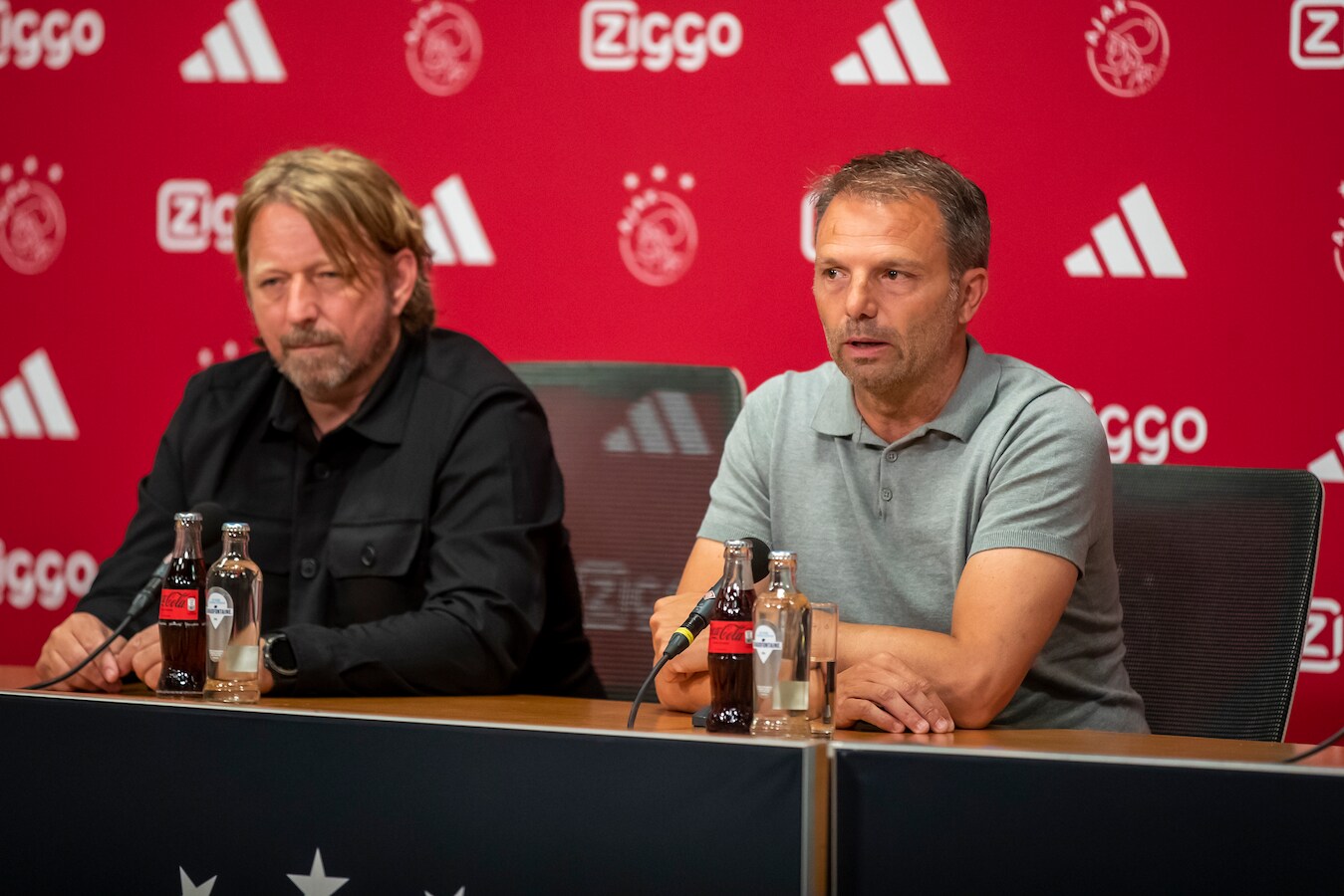 Buitenlandse media over onrust bij Ajax na schorsing Alex Kroes: ‘Het ...