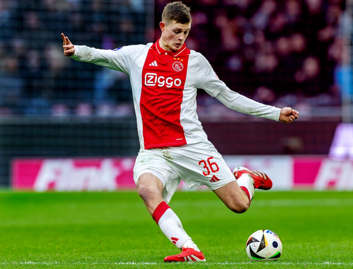 Dies Janse uit Goes beleeft een memorabel seizoen bij Ajax: ‘Iedereen ...