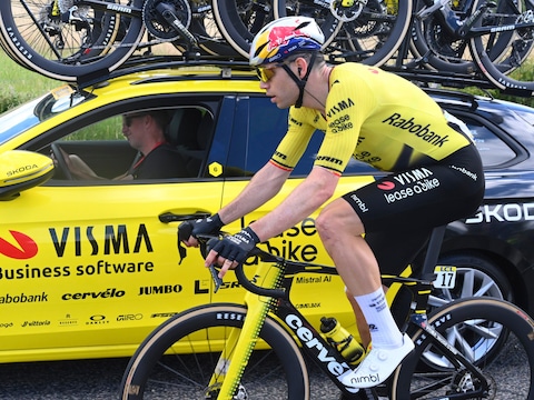 Podcast In Het Wiel | ‘Wout van Aert staat er straks gewoon in de Tour ...