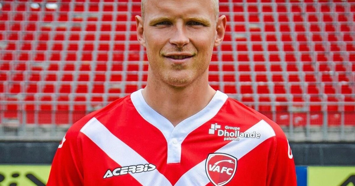 Voetballer Lucas Woudenberg (29) verkast naar Frankrijk: ‘Oefen via ...