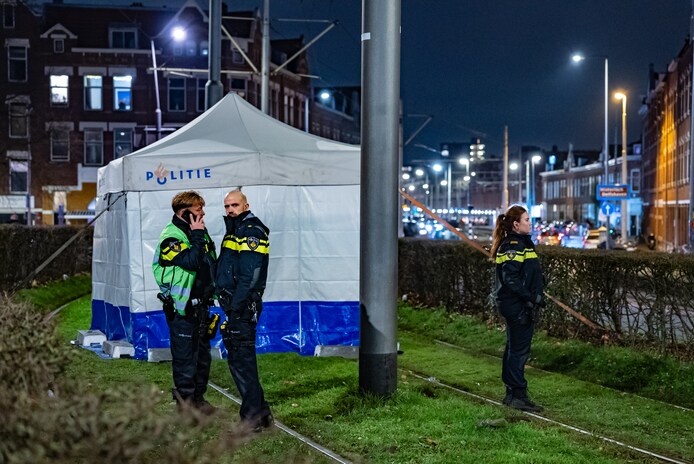 14-jarige jongen overleden na vuurwerkongeluk in Rotterdam | Binnenland ...