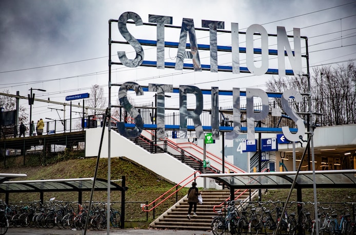 Station Strijp-S is het lelijke eendje van Nederland, slechts vijf stations scoren slechter ...