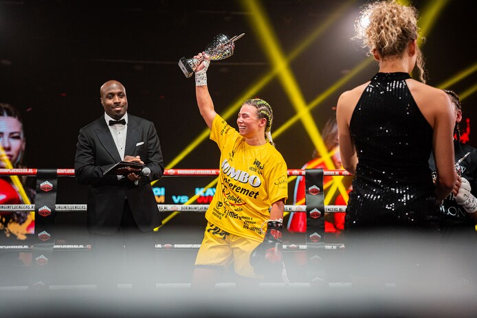 Haagse Gigi maakt indruk bij bokswedstrijd: ‘Andere dames waren ...