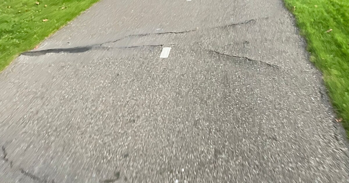 Klachten over scheuren in veelgebruikt fietspad, schade wordt versneld ...