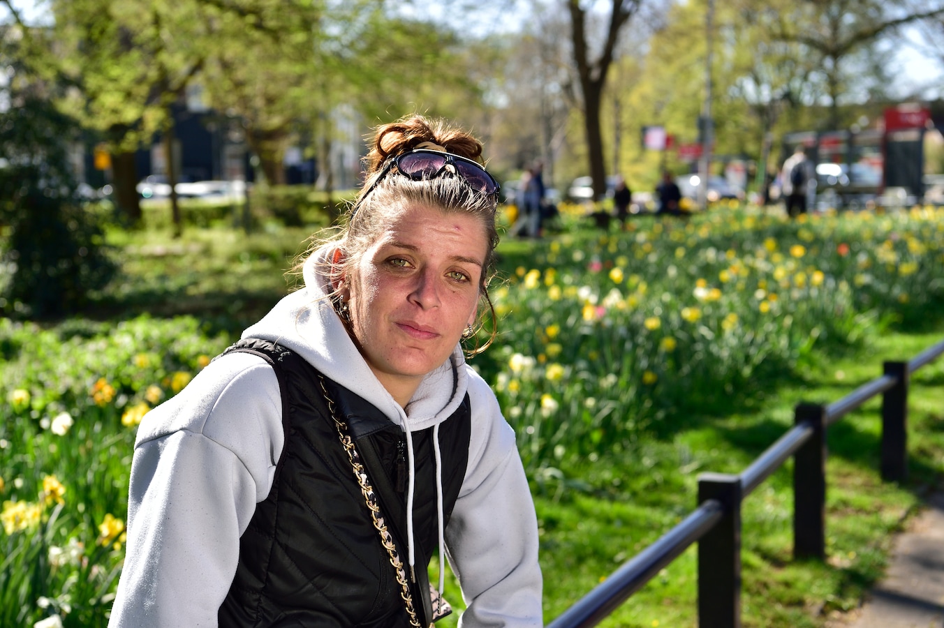 Net als Sharon (31) een huis heeft, wordt verslaving haar fataal: ‘Haar ...