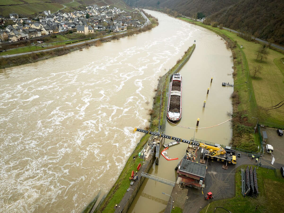 Moezel maanden gestremd: ‘We zitten hier gevangen’, zegt Nederlandse ...