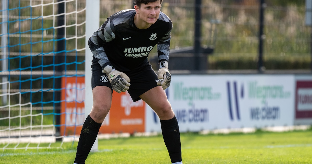 Rens Boer wisselt bank voor basis: ‘Bij SC Woerden kan ik eindelijk mijn ding doen’ | Regiosport ...