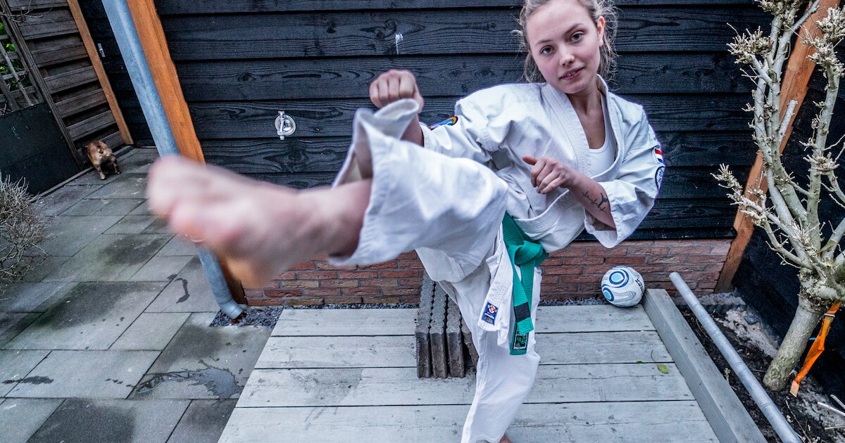 Mischa uit Pijnacker vecht voor droom: Karate in Japan | Regio | AD.nl