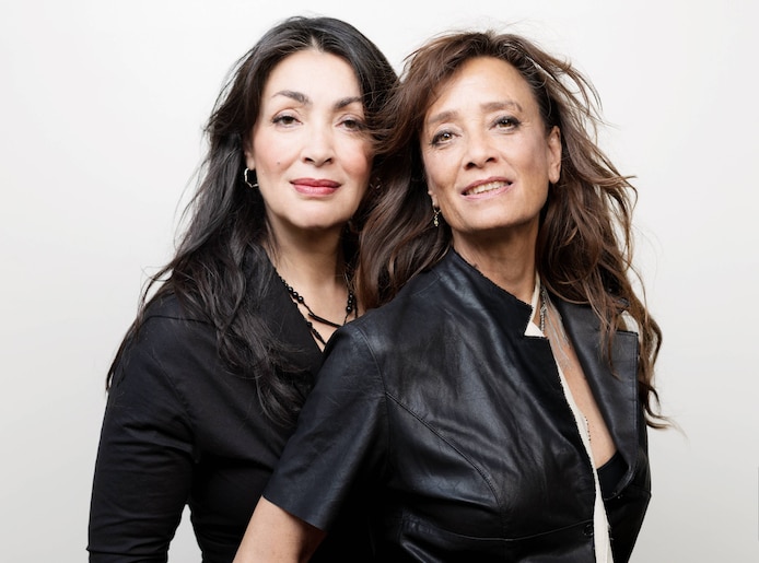 Zussen Loïs Lane zingen veertig jaar: 'Confronterend, ik vind dat we mega-oud zijn' | Mezza | AD.nl