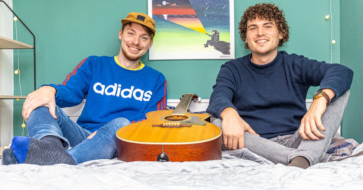 ‘Soms kan je bed je vijand worden’: Killian zingt met band over zijn ...