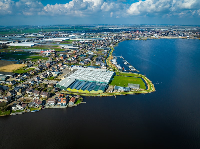 Woningbouw Braassemerland gaat traag door rechtszaken, verkeer blijft ...