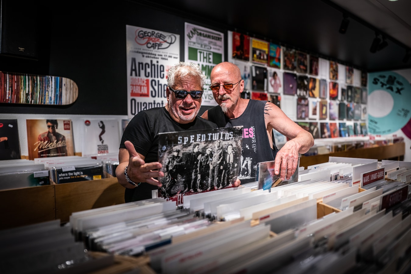 Arnhemse punkers over touren met The Sex Pistols, poep op het podium en ...