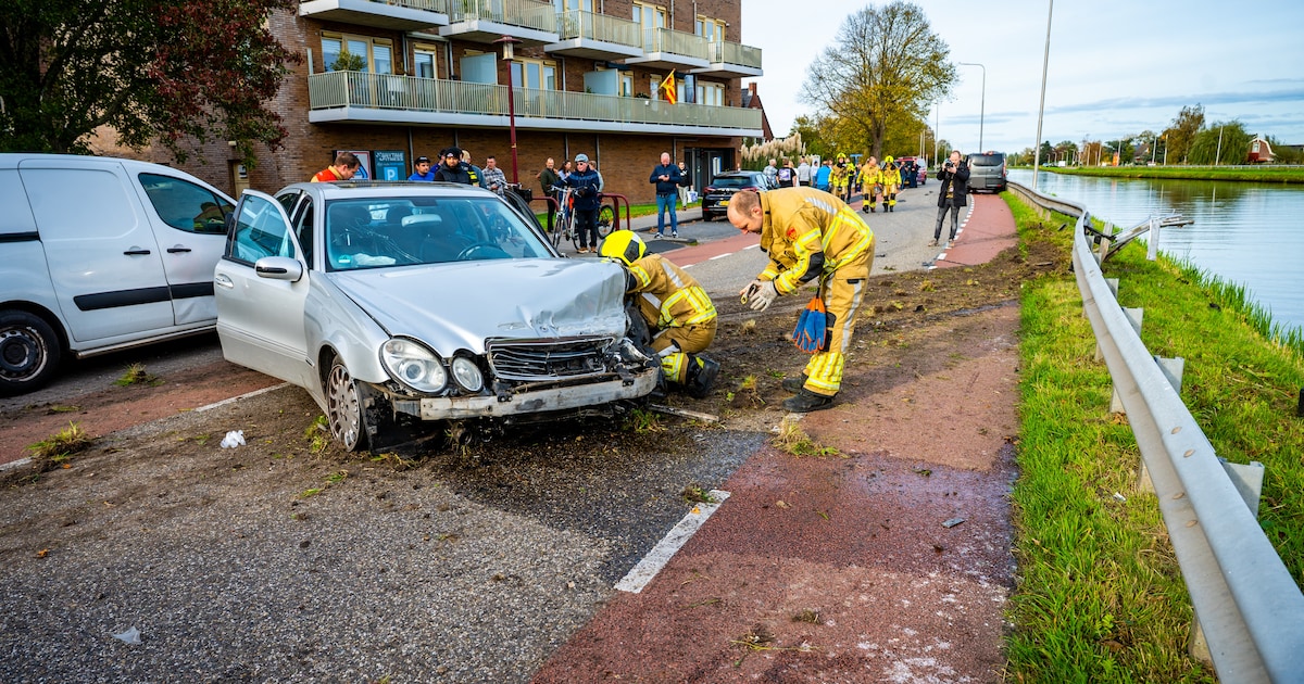 Ravage na botsing tussen auto en bestelbus in Ter Aar | 112 nieuws ...