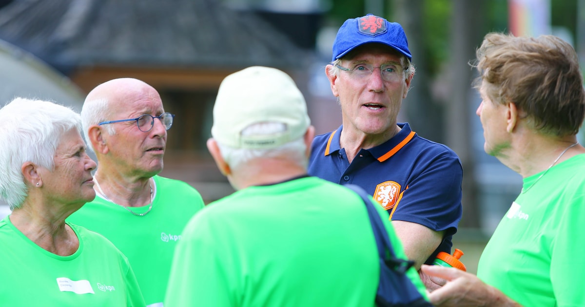 WK-droom begint met selectiedag bij TOV: Hans van Breukelen vormt ...