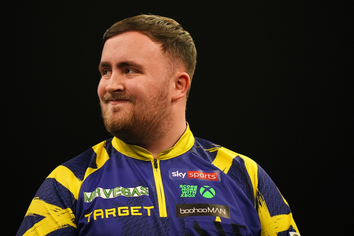 Kersverse nummer één van de wereld Luke Littler in finale Grand Slam of ...