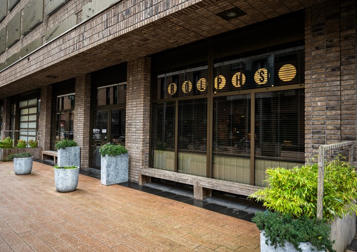 Deze stijlvolle bistro op de Kop van Zuid is het ontdekken zeker waard | Gouden Pollepel ...