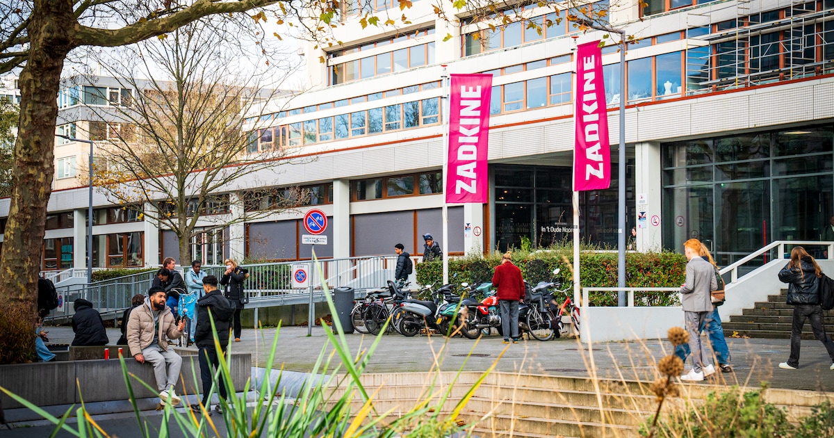 Zadkine-bestuurder die in opspraak raakte om gebedsverbod op school ...