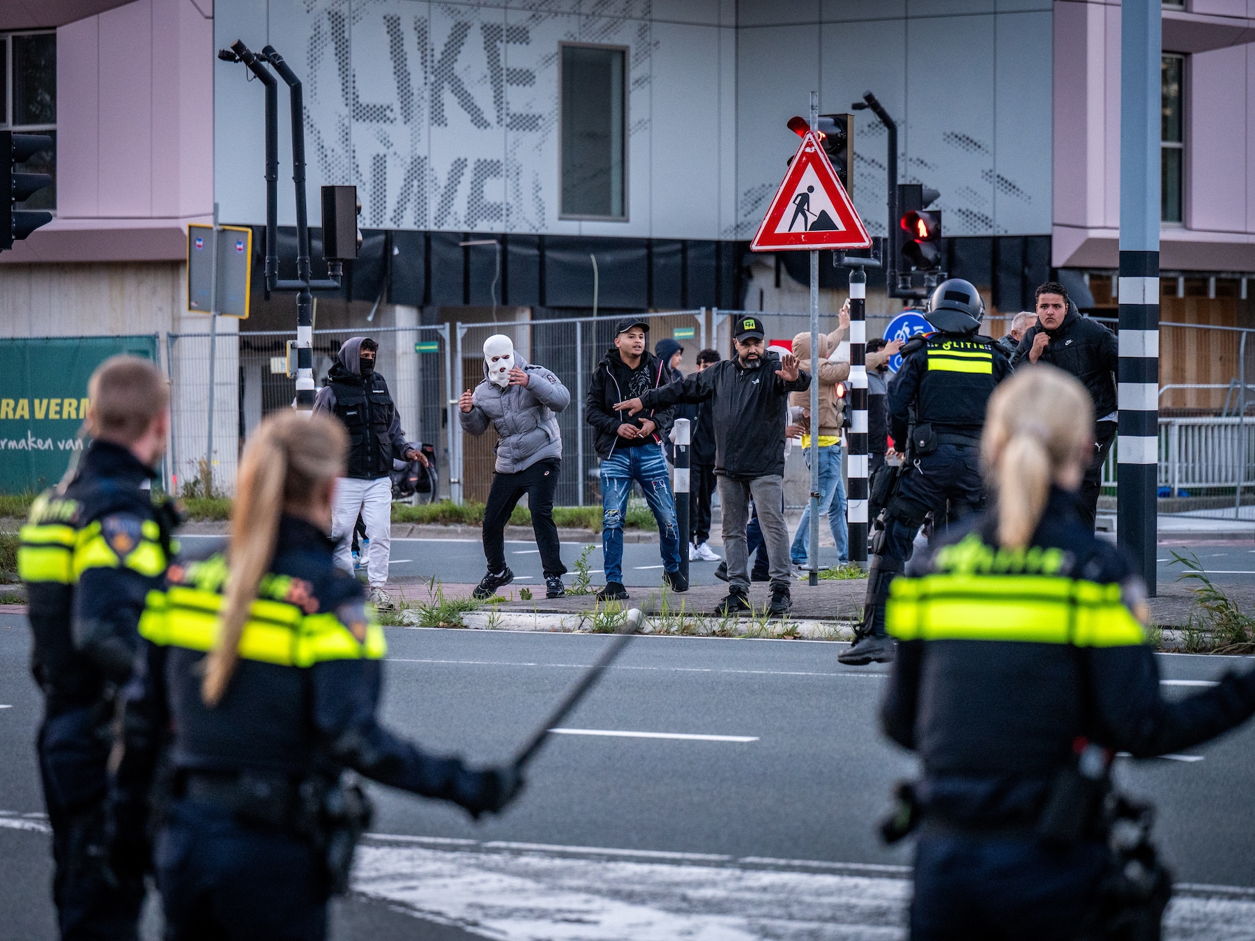 ChatGPT voor ouders: gezinnen kunnen honderden euro’s besparen met prompts van Romina ...