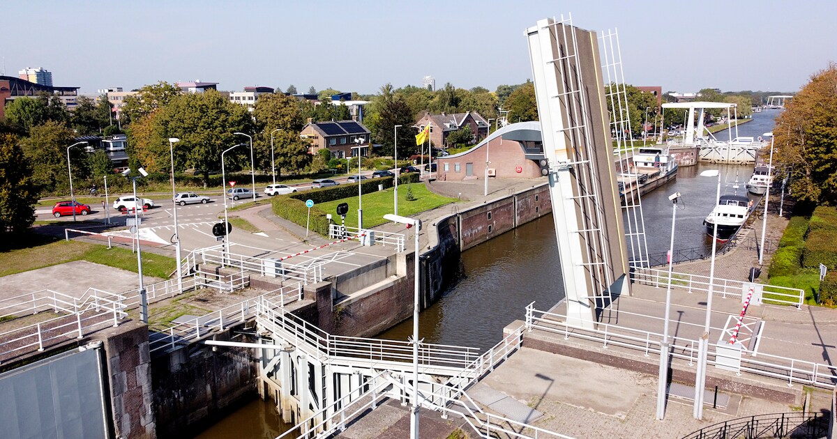 De Hoge Brug heeft kuren en provincie weet nog niet wat er met deze ...