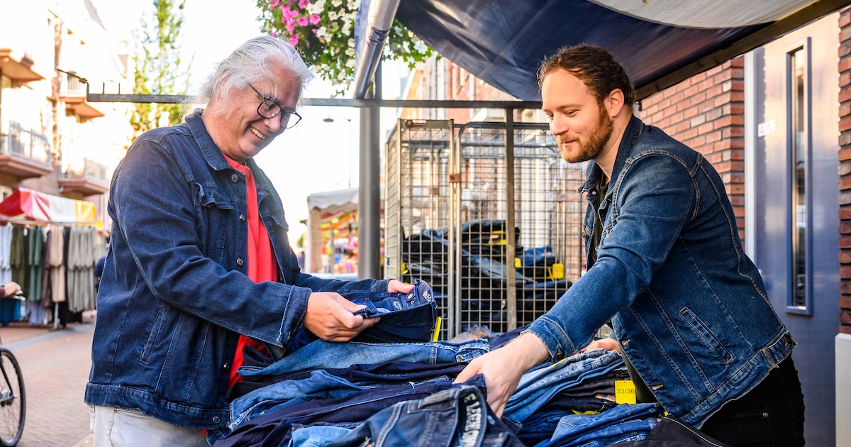Poetsdoekjes, dunschillers en kleding: koopjesjagers slaan toe op ...