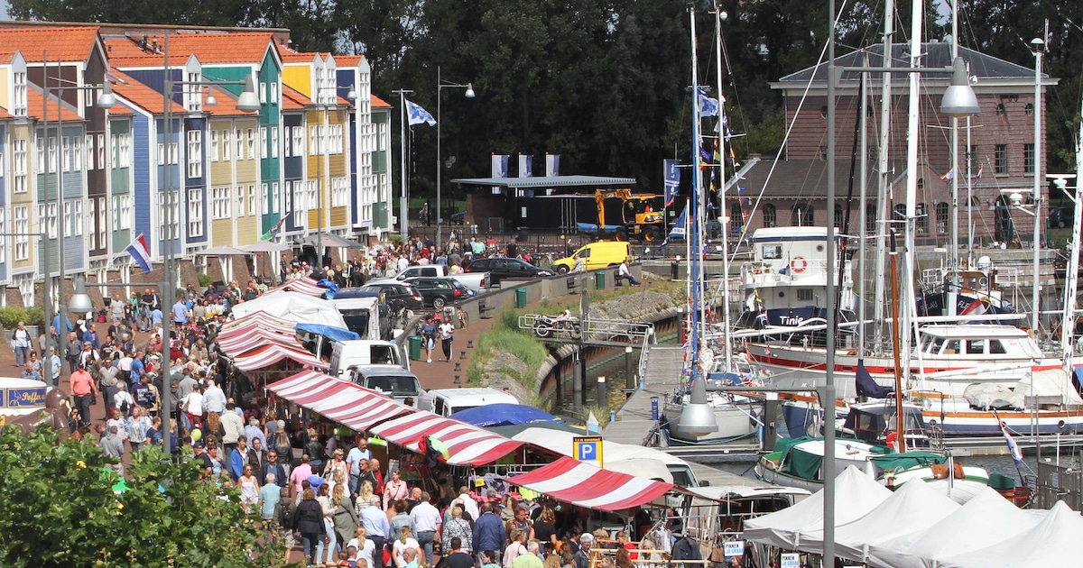Geen stoommachines, wel reuzenrad: Hellevoetsluis verwacht duizenden ...
