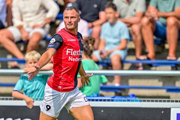 Jordy Thomassen moet Kozakken Boys als nieuwe ‘9’ aan goals helpen ...
