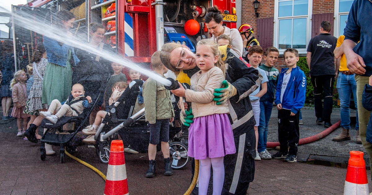 Open dag Brandweer in Nieuwkoop | Regio | AD.nl