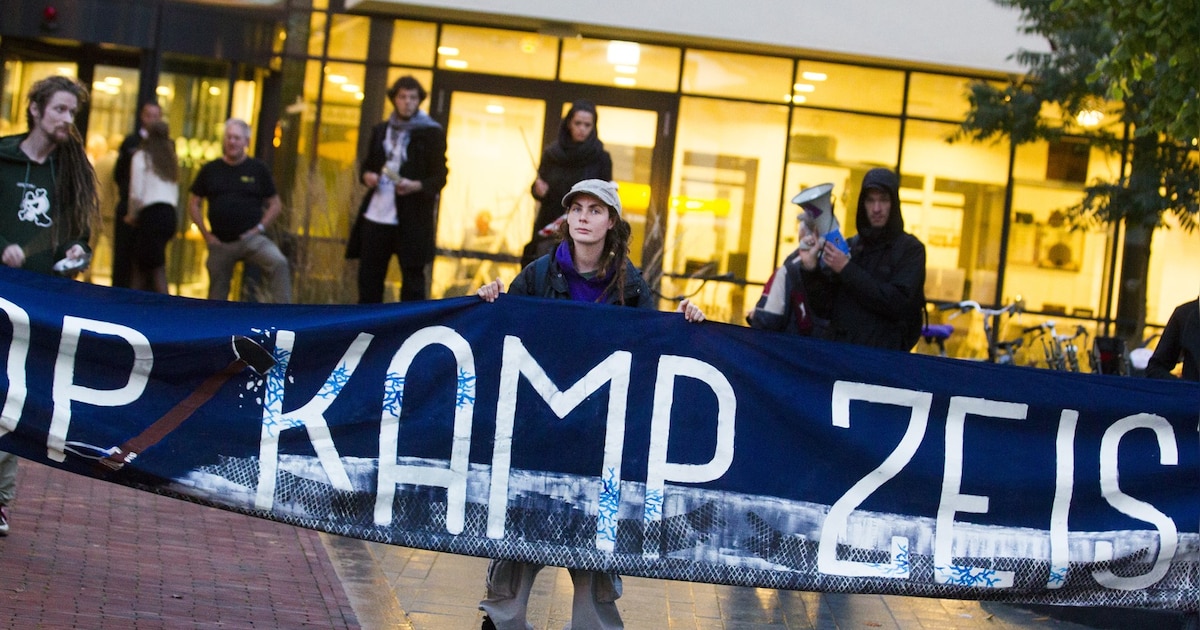Komst azc op Kamp van Zeist leidt tot grote onrust in Soesterberg ...