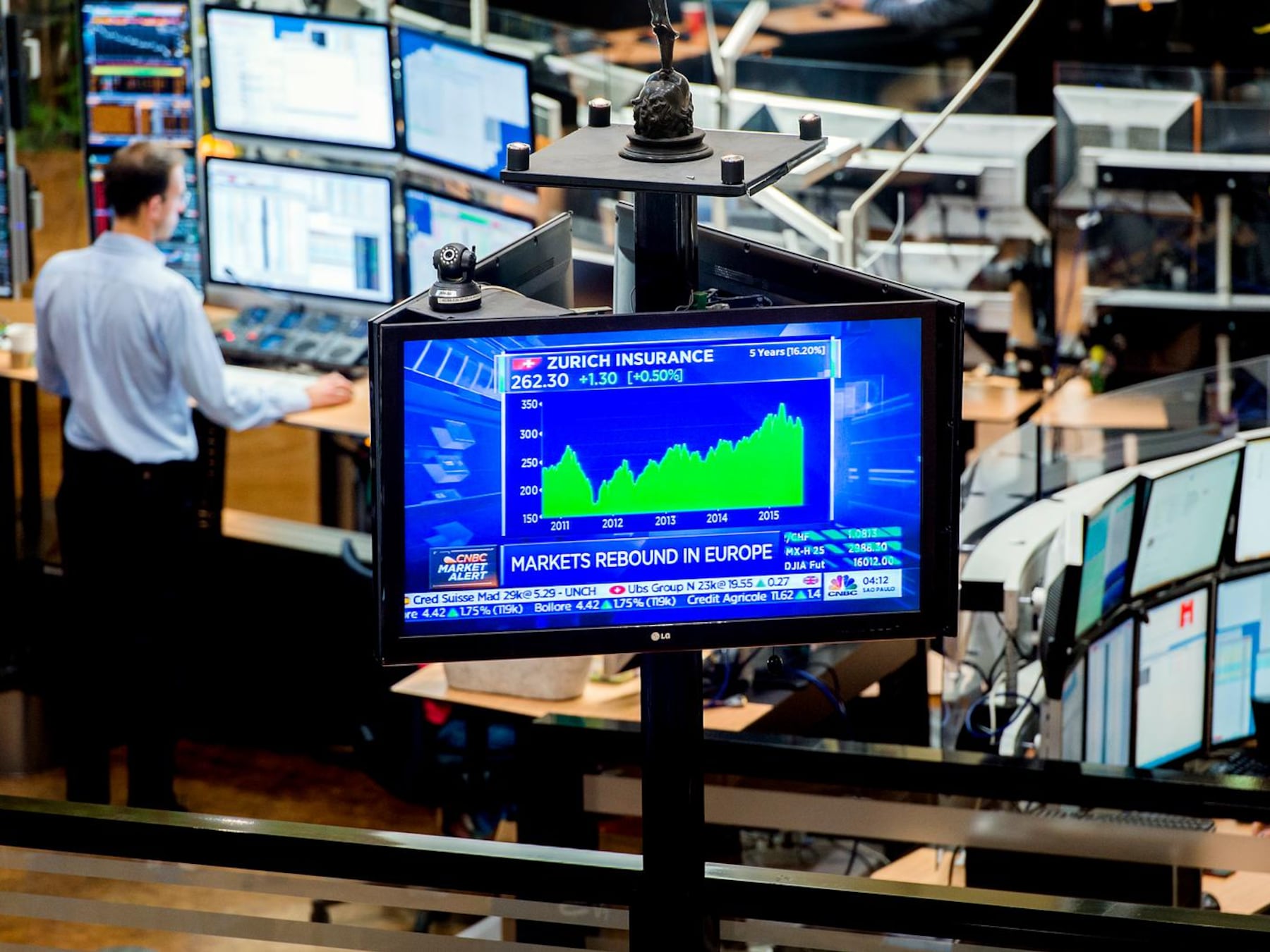 Nederlandse economie groeit sterker dan gedacht in tweede kwartaal | Economie | AD.nl