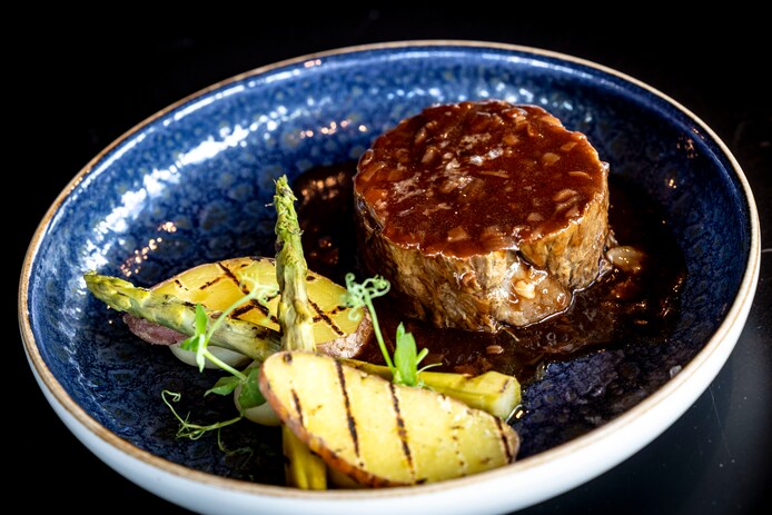 Wapen van Hengelo: eigentijdse bistro met een oude ziel | Hengelo | AD.nl