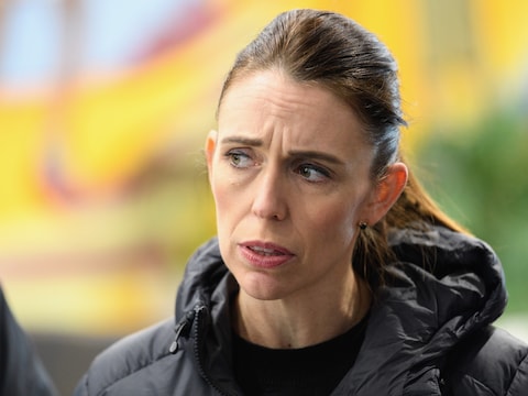 Nieuw-Zeelandse premier Jacinda Ardern kondigt plotseling haar vertrek ...