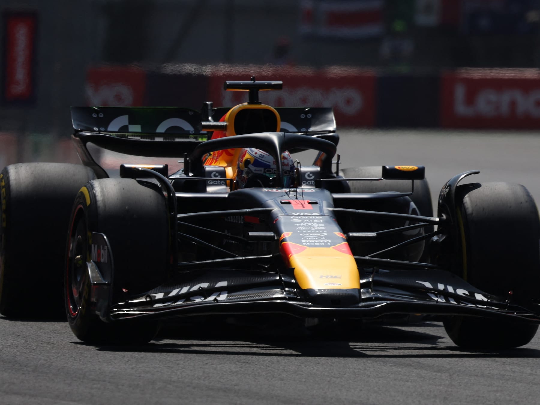 Fenomenale Max Verstappen domineert van start tot finish en pakt tweede ...