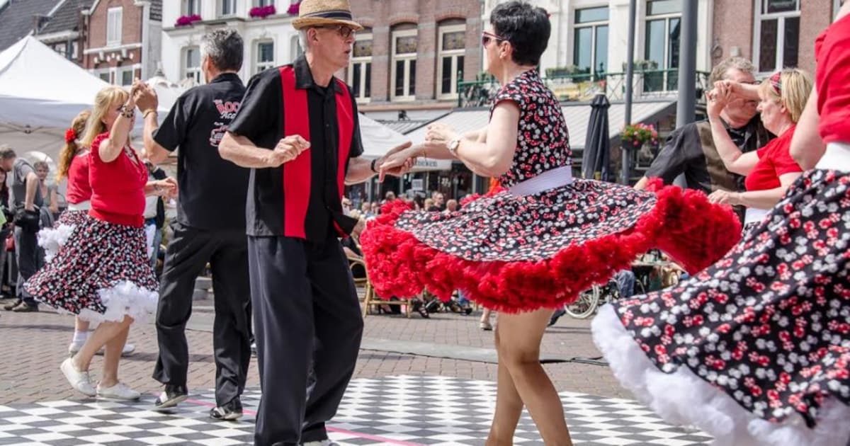 Retro Back To The Fifties brengt jaren 50 terug in Roosendaal | Regio ...