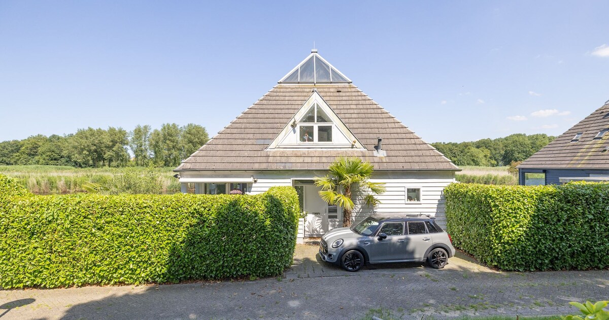 Fundaparel: is het nou een huis of een woonboot? Wij laten het zien ...