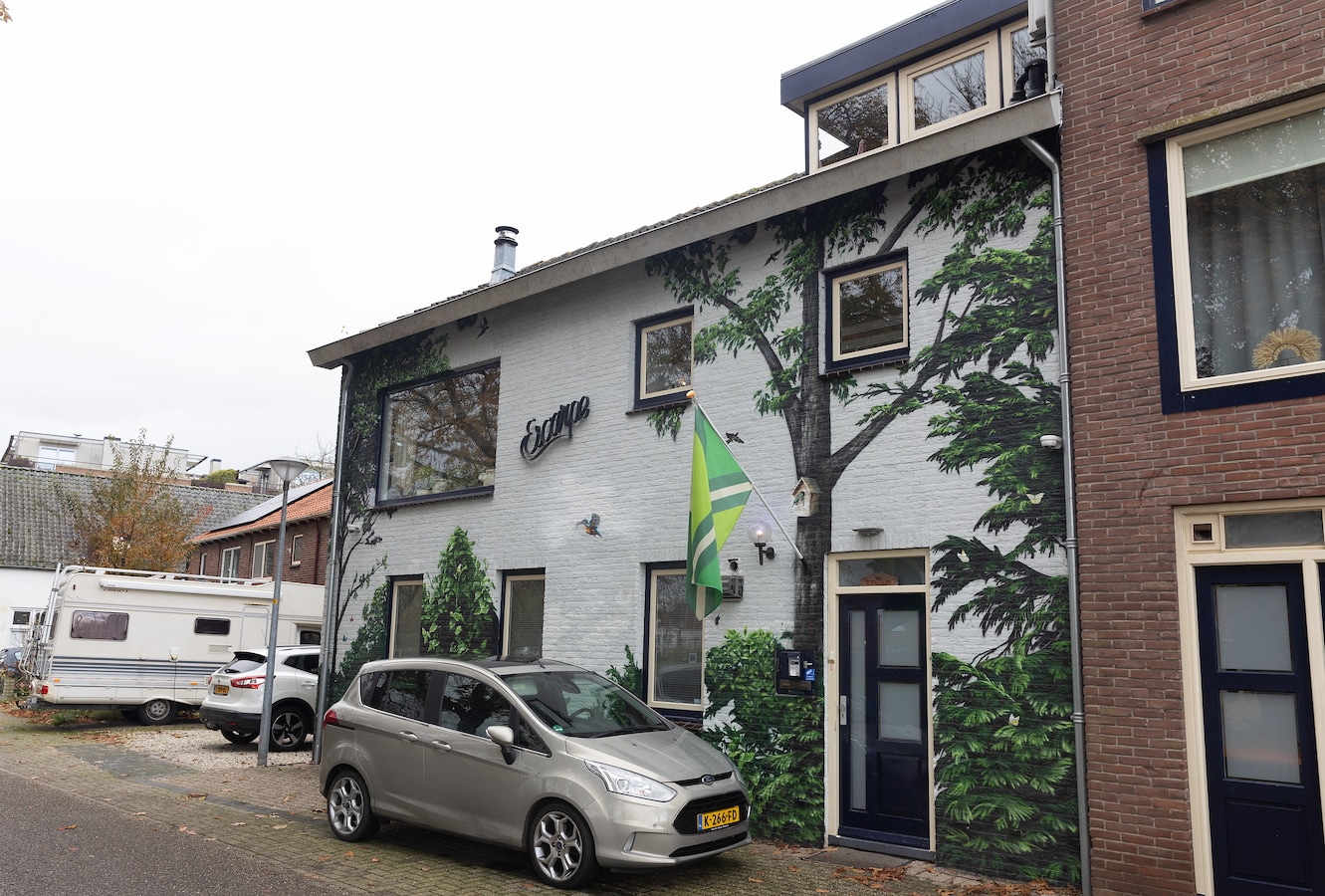 Ben en Gerda konden geen twintigduizend gulden missen en daarom gingen ...