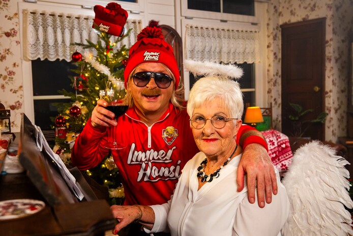 Orgel Joke brengt kerstnummer uit in après-ski-stijl: ‘Ik heb me ...
