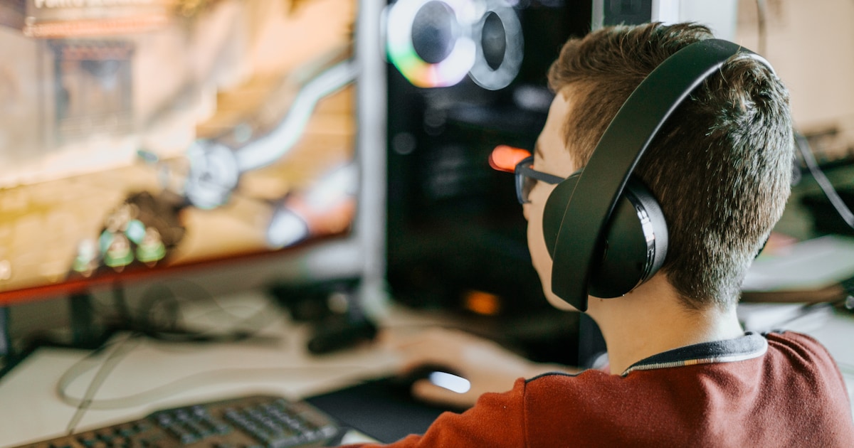 130 euro te veel betaald voor games, terwijl miljardair jachten koopt ...