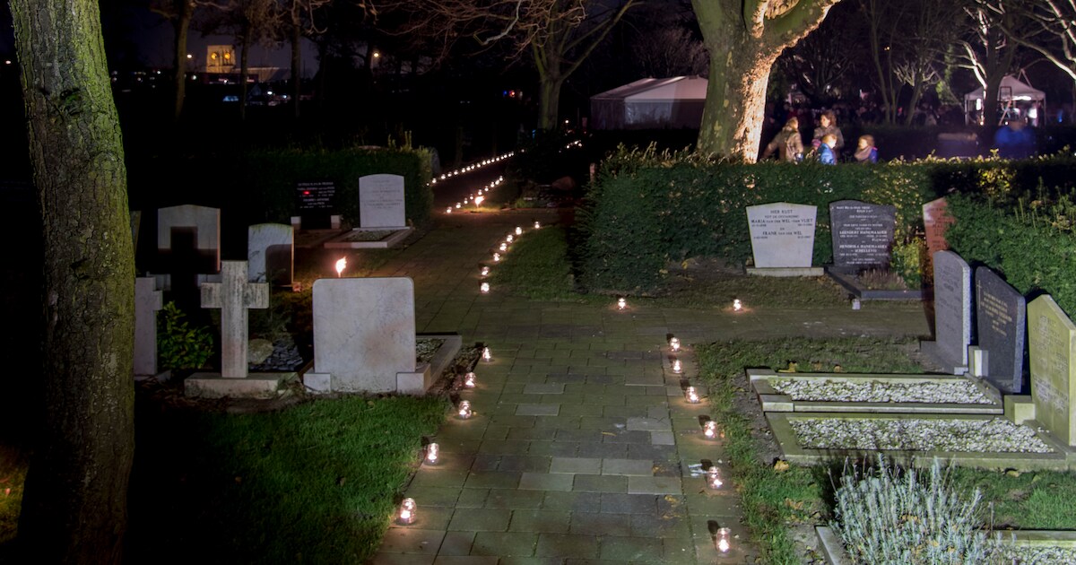 Lichtjesavond op begraafplaats in De Lier: ‘Verdriet hebben treft ons ...