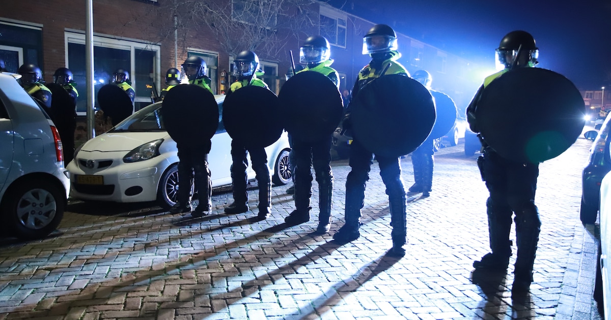 Burgemeester blikt na 11 dagen terug op oud en nieuw: ‘Politie werd het ...