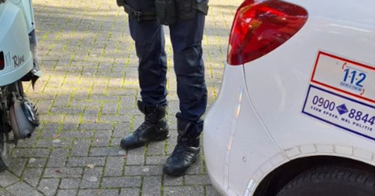Man op gestolen scooter aangehouden in Breda, reed ook zonder rijbewijs ...