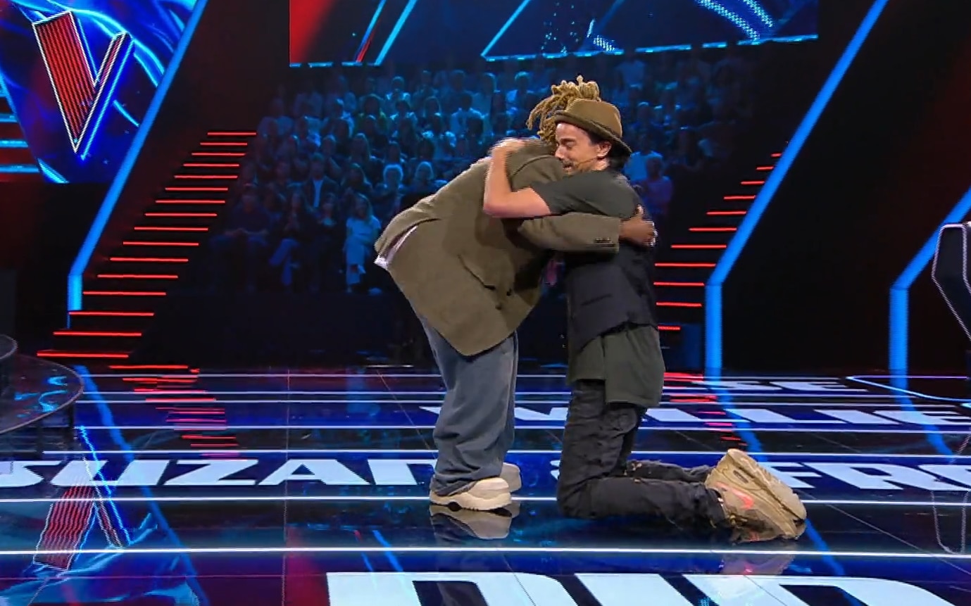Vernieuwd The Voice verrast positief: zangers met 'looks van popster ...