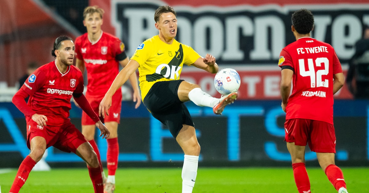 Dion Versluis moet Kozakken Boys aan meer doelpunten helpen | Regio | AD.nl
