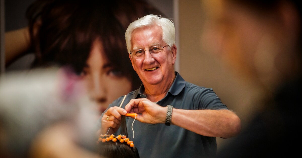 Jos (73) werkte zijn hele leven als kapper: ‘Sommige klanten beschouw ...