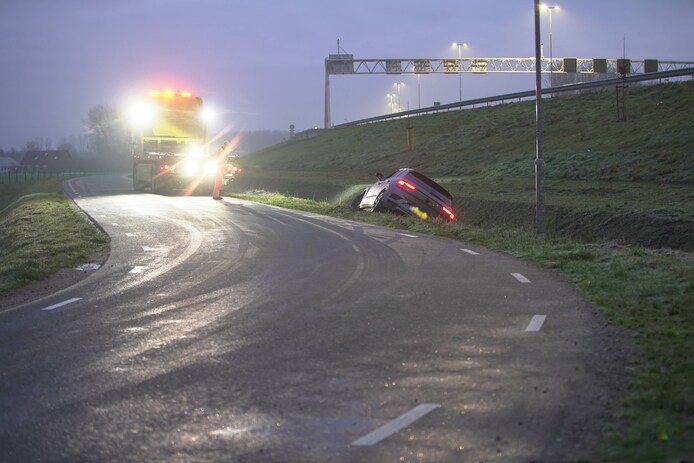 Harde botsing op A1 tussen Deventer en Apeldoorn: meerdere ongelukken door gladheid | Eten en ...