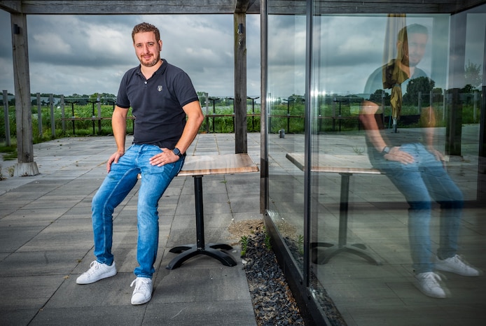 Geen Michelinkok, maar jonge hond als nieuwe uitbater Restaurant ...