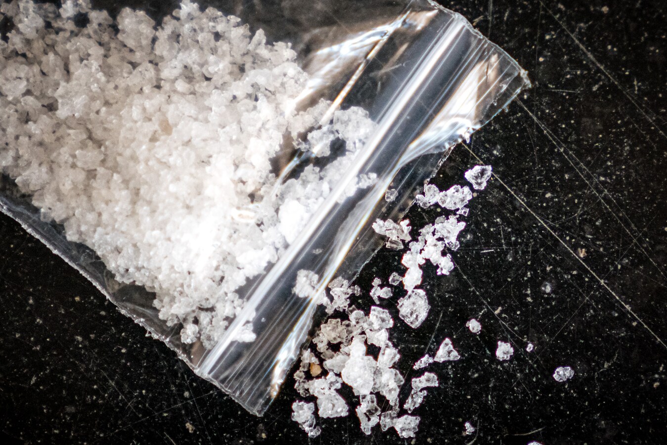 Jonge Twentse ondernemers handelden op het randje, nu eist OM celstraf ...