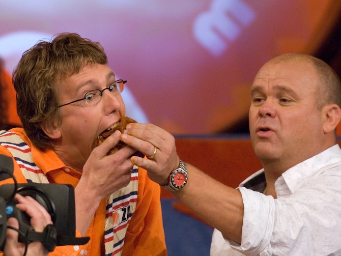 Adje werd 15 jaar jaar geleden beroemd na een tv-optreden bij Paul de ...